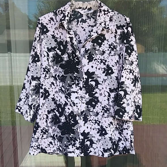 Alia | Tops | Alia Womens Blouse | Poshmark